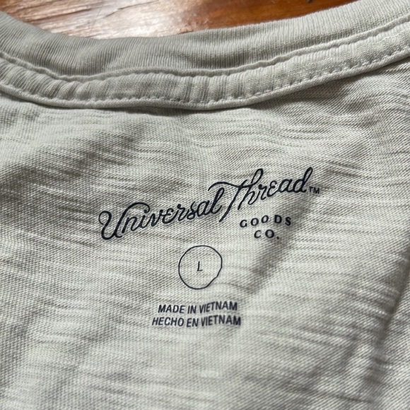Universal Thread | Tops | 2 Universal Thread Tshirts | Poshmark